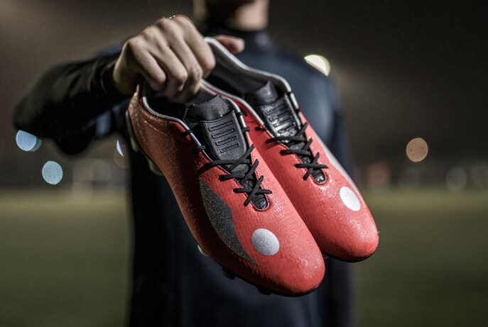 Concave Volt + FG - Mens Boots - Firm Ground - Red/Grey