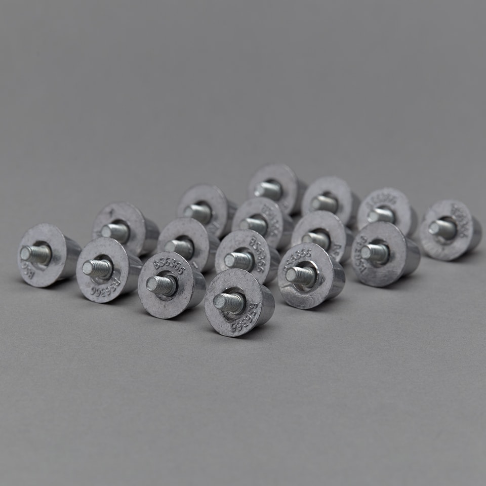 Gilbert Aluminium Stud Pack 15/18mm - Accessories - Studs