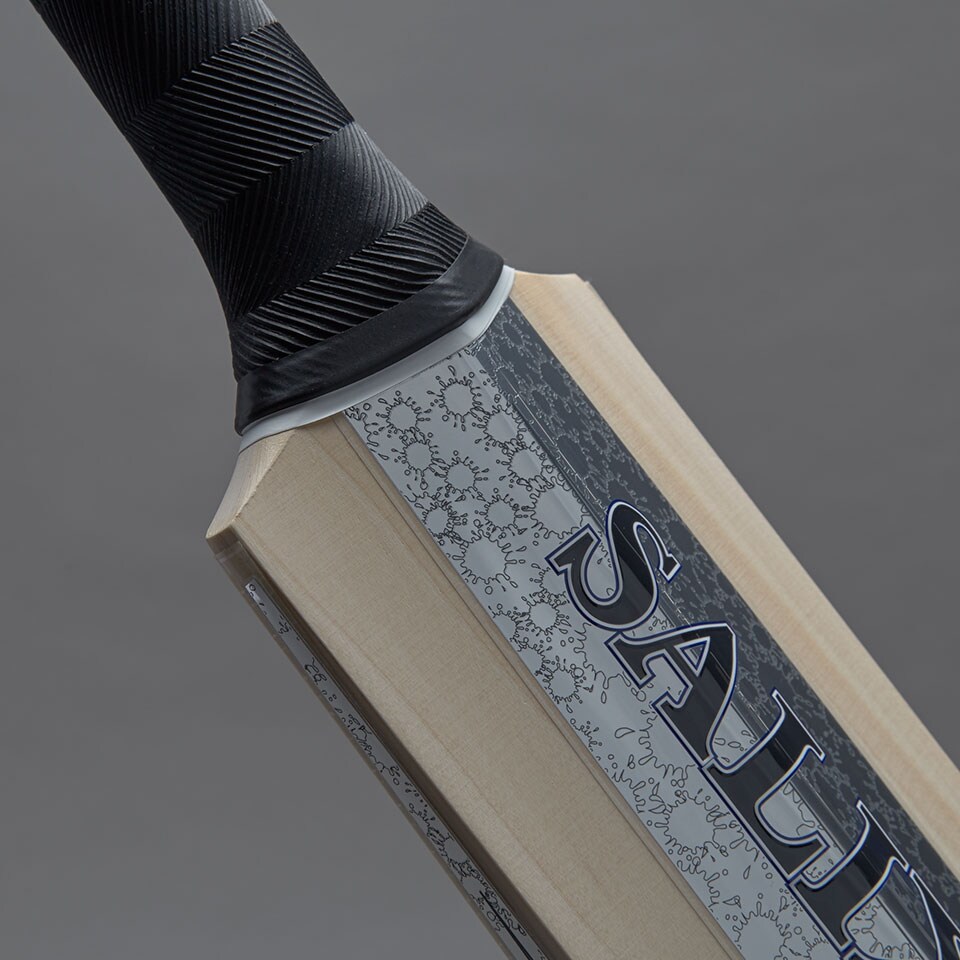 Salix Arc Alba Cricket Bat - Cricket Bats - Silver/Black