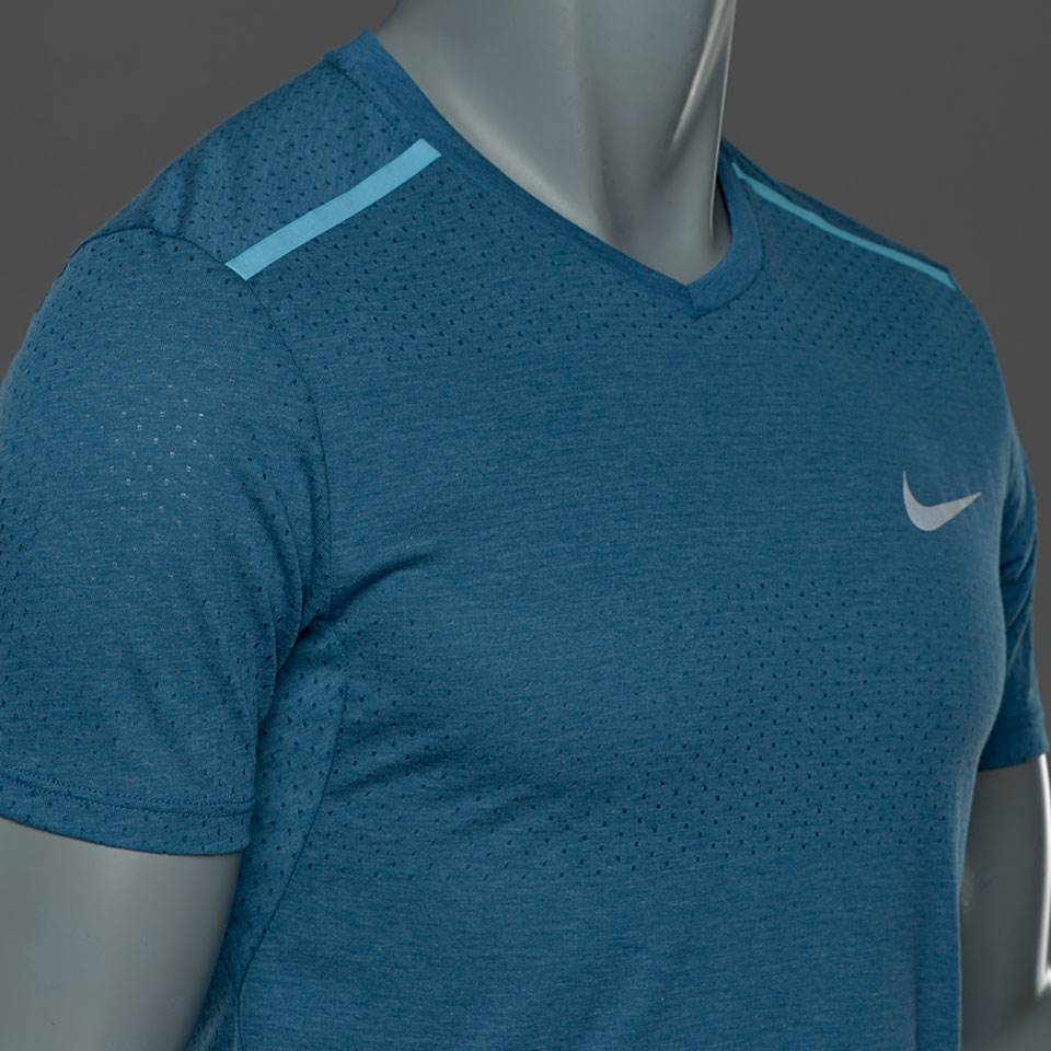 Nike Breathe Top Ss Tailwind Clv - Industrial Blue/Htr/Vivid Sky - Mens ...