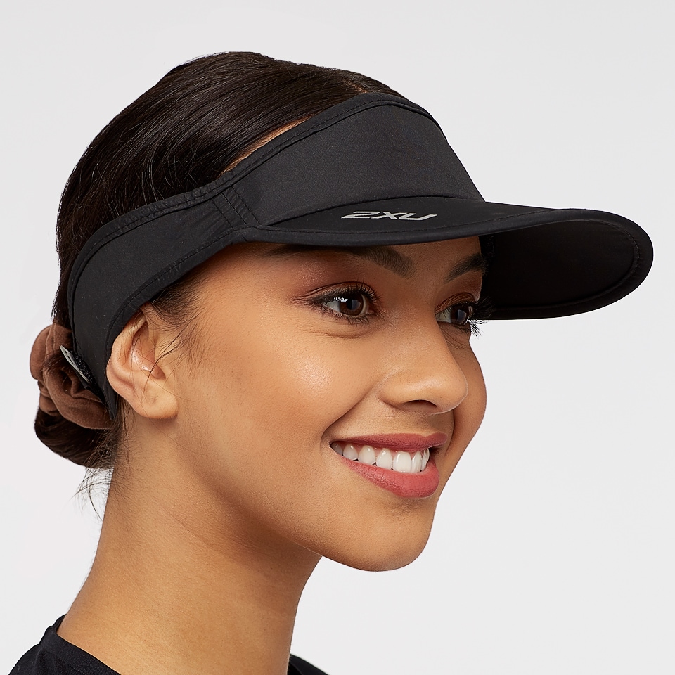 2XU Unisex Run Visor - Black/Black - Accessories - UA1150f