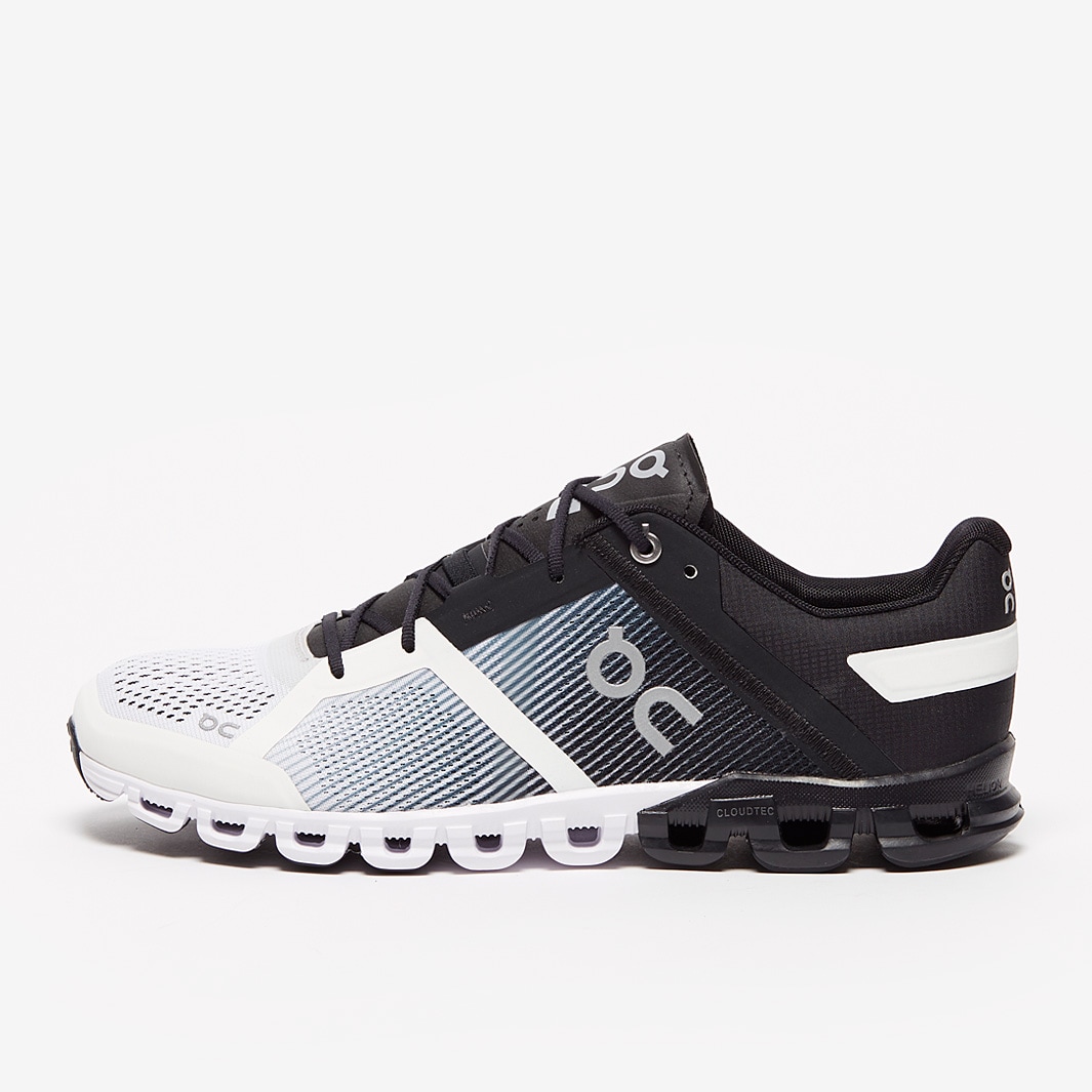 On Cloudflow - Black/White - Mens Shoes