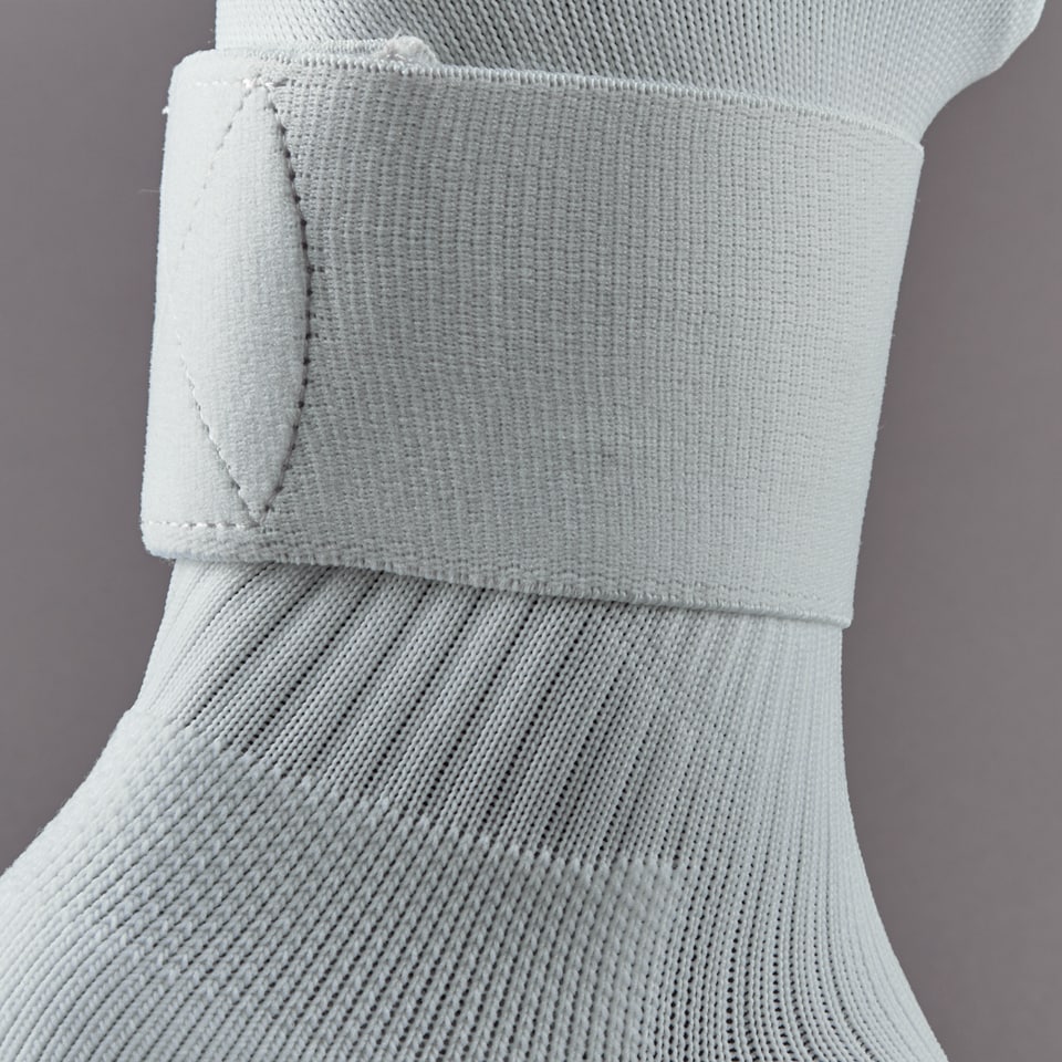 Puma Wide Sock Stoppers - Accessories - White/Black