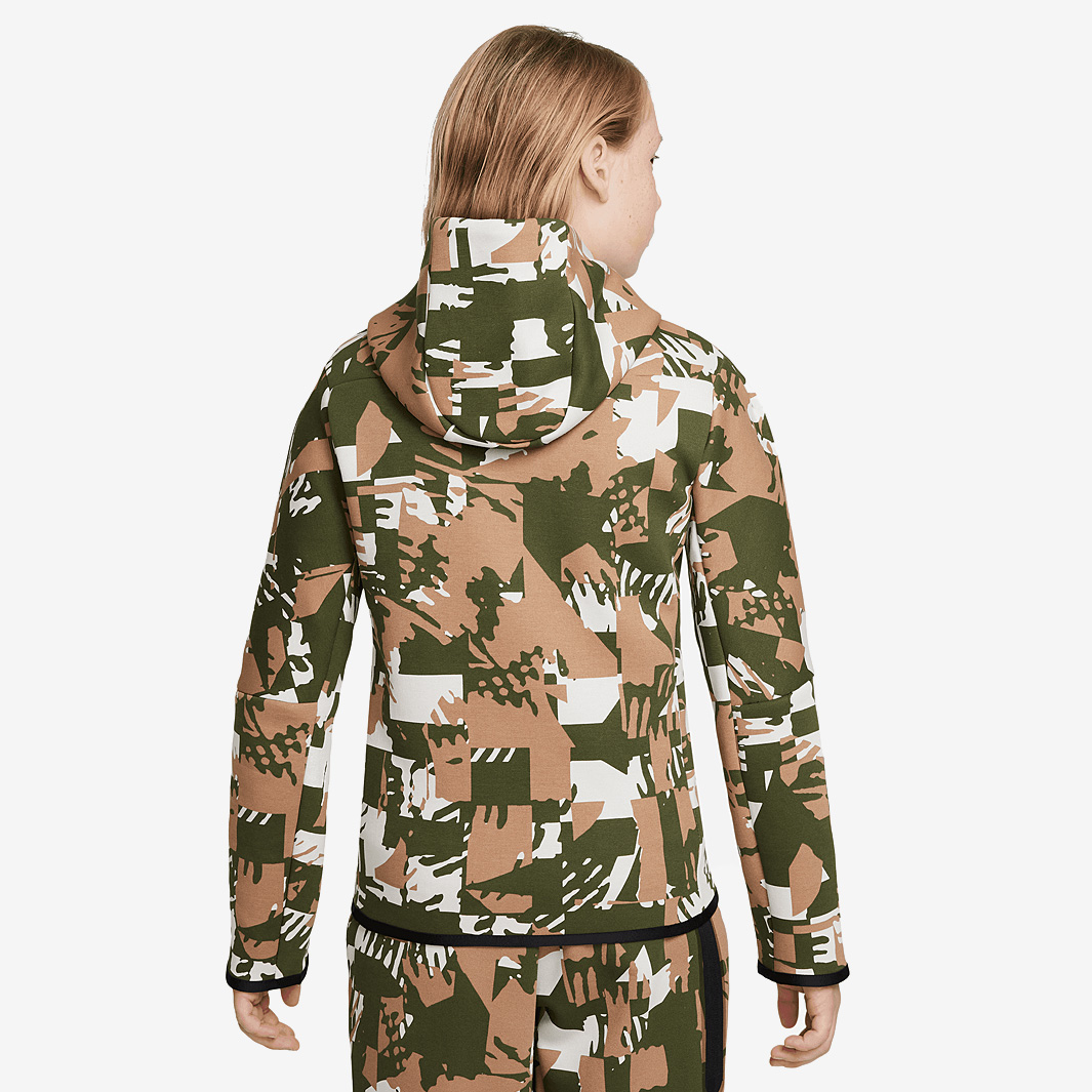 Nike Sportswear Older Girls Tech Fleece Hoodie (8-15Y) - Light Bone ...