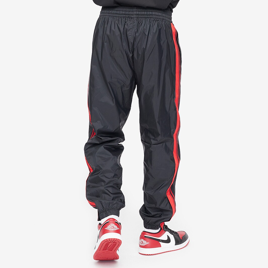Nike NBA Chicago Bulls Courtside Tracksuit Pants - Black/University Red ...