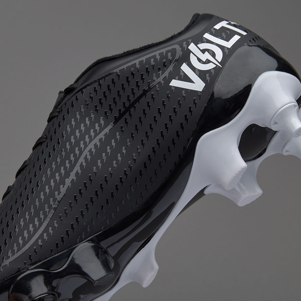 Concave Volt+ SG - Mens Soccer Cleats - Soft Ground - Black/White