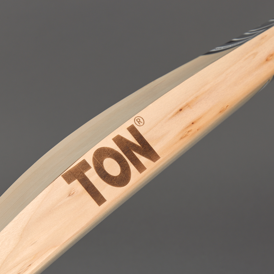TON Platinum Players Cricket Bat - Cricket Bats - Black/Chrome