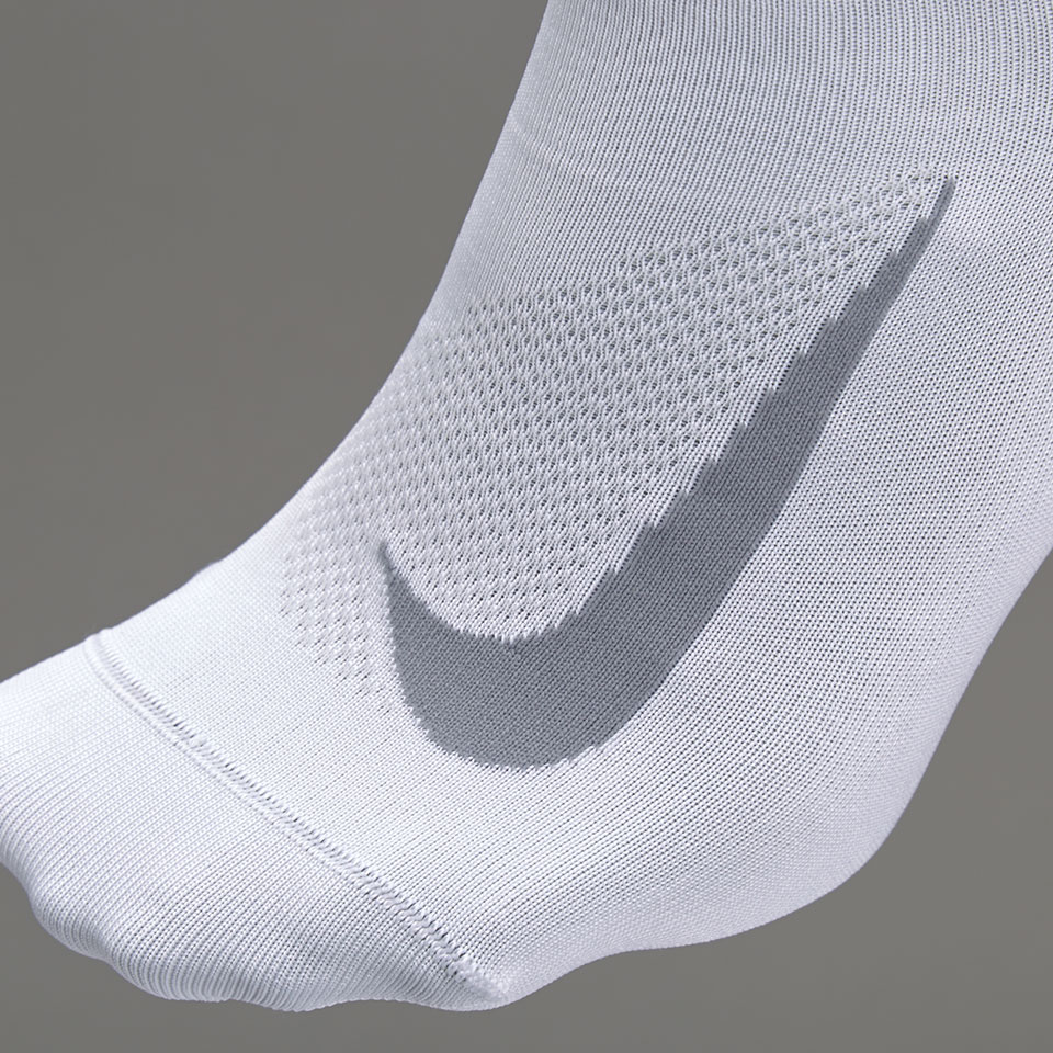 Nike Unisex Elite Lightweight Quarter Running Sock - White/Wolf Grey ...