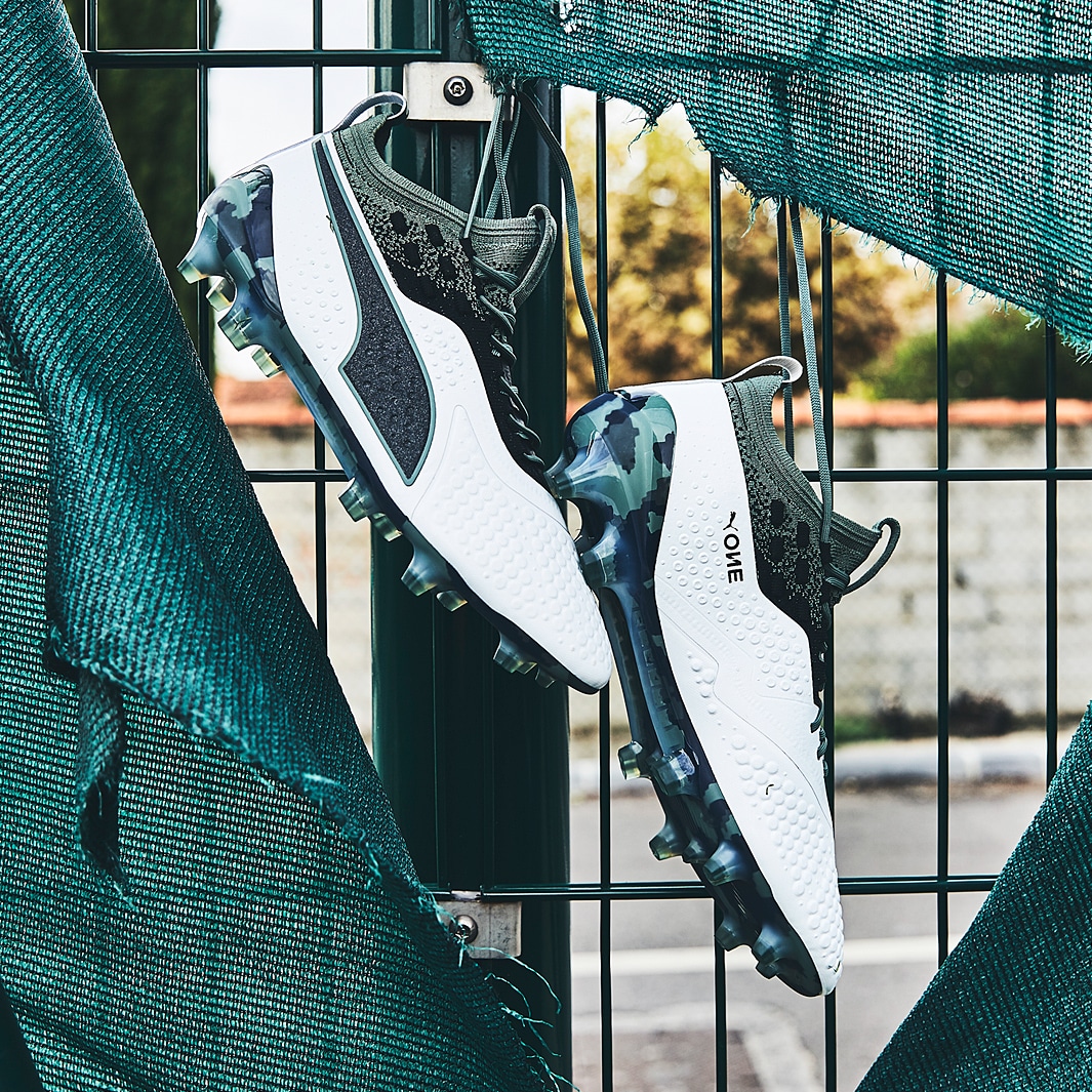 Puma One 1 Syn FG/AG - Blanc/ Noir/ Couronne de Laurier - Terrain sec ...