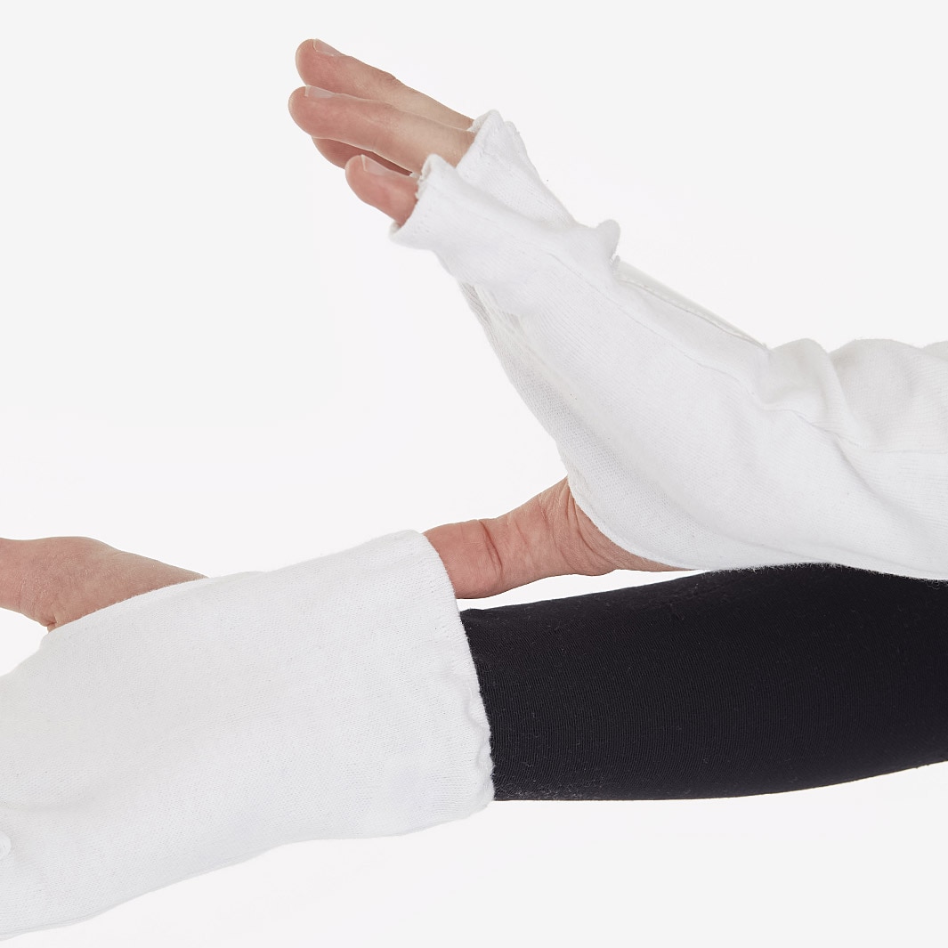 Chase Chamois Wicket Keeping Inners - White - Wicket Keeping Equipment