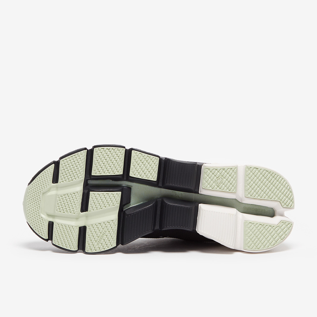 On Womens Cloudflyer Wide - Black/White - Womens Shoes