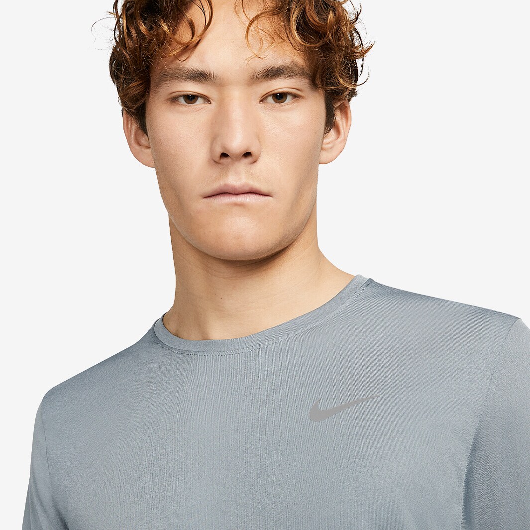 Nike Dri-FIT Miler Long Sleeve Top - Smoke Grey/Reflective Silv - Mens ...