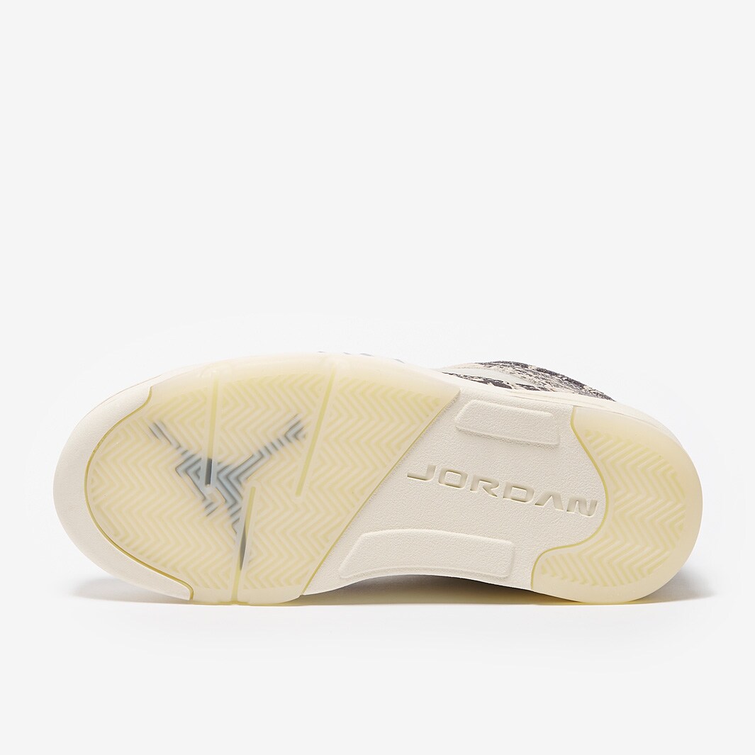 Womens Air Jordan 5 Retro Low - Coconut Milk/Black/White - Womens Shoes