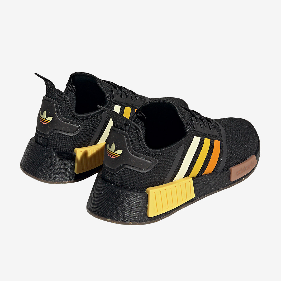 adidas Originals NMD_R1 - Core Black/Carbon/Clast Red-Trainers-Mens ...