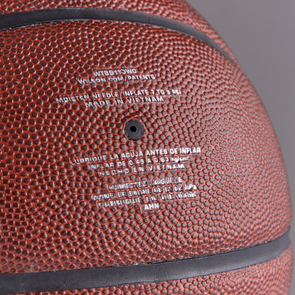 Basketballs - Wilson Jet Heritage - Size 7 - WTB9110W0 | Pro:Direct ...