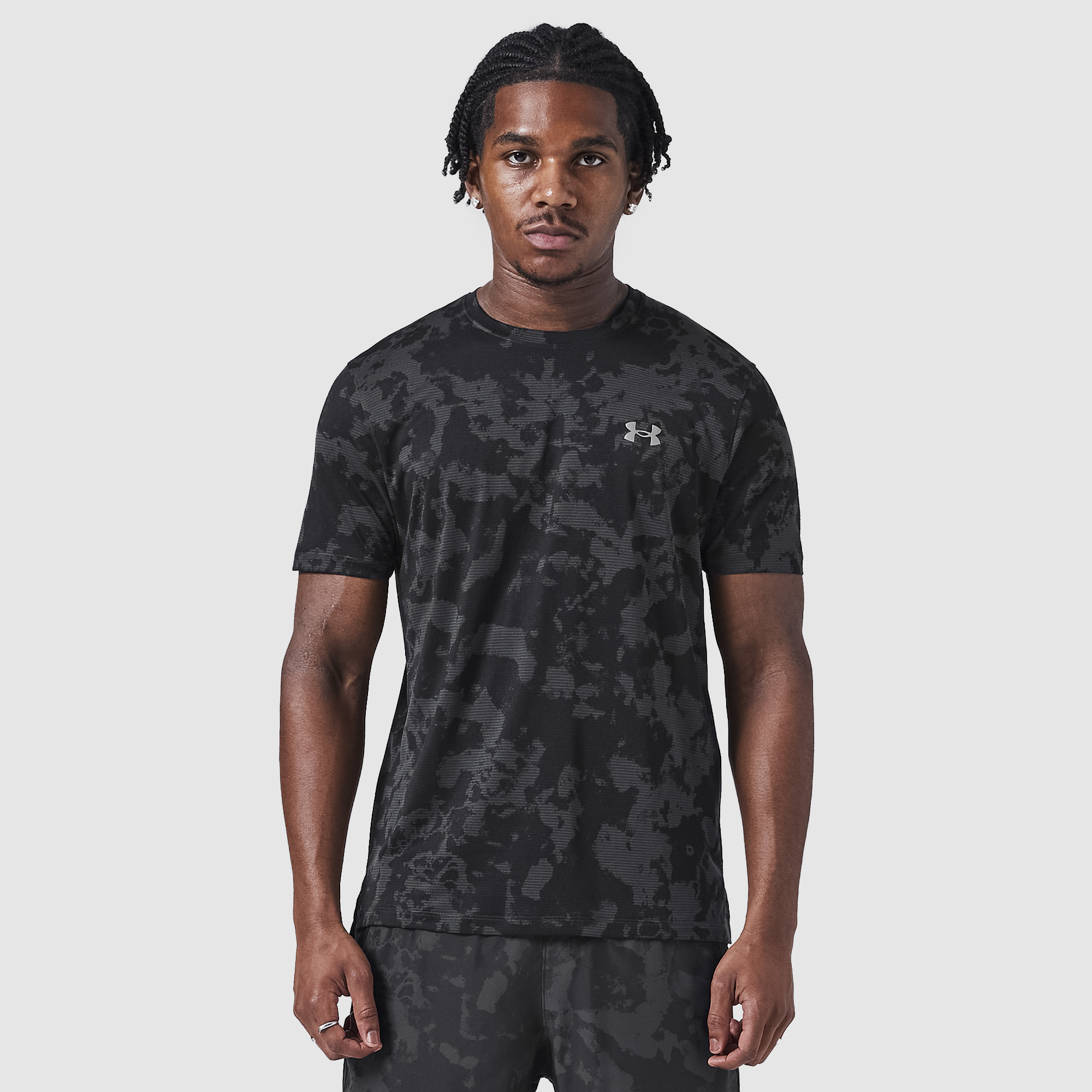 Under Armour Printed T-Shirt - Grey - Tops - Mens Clothing