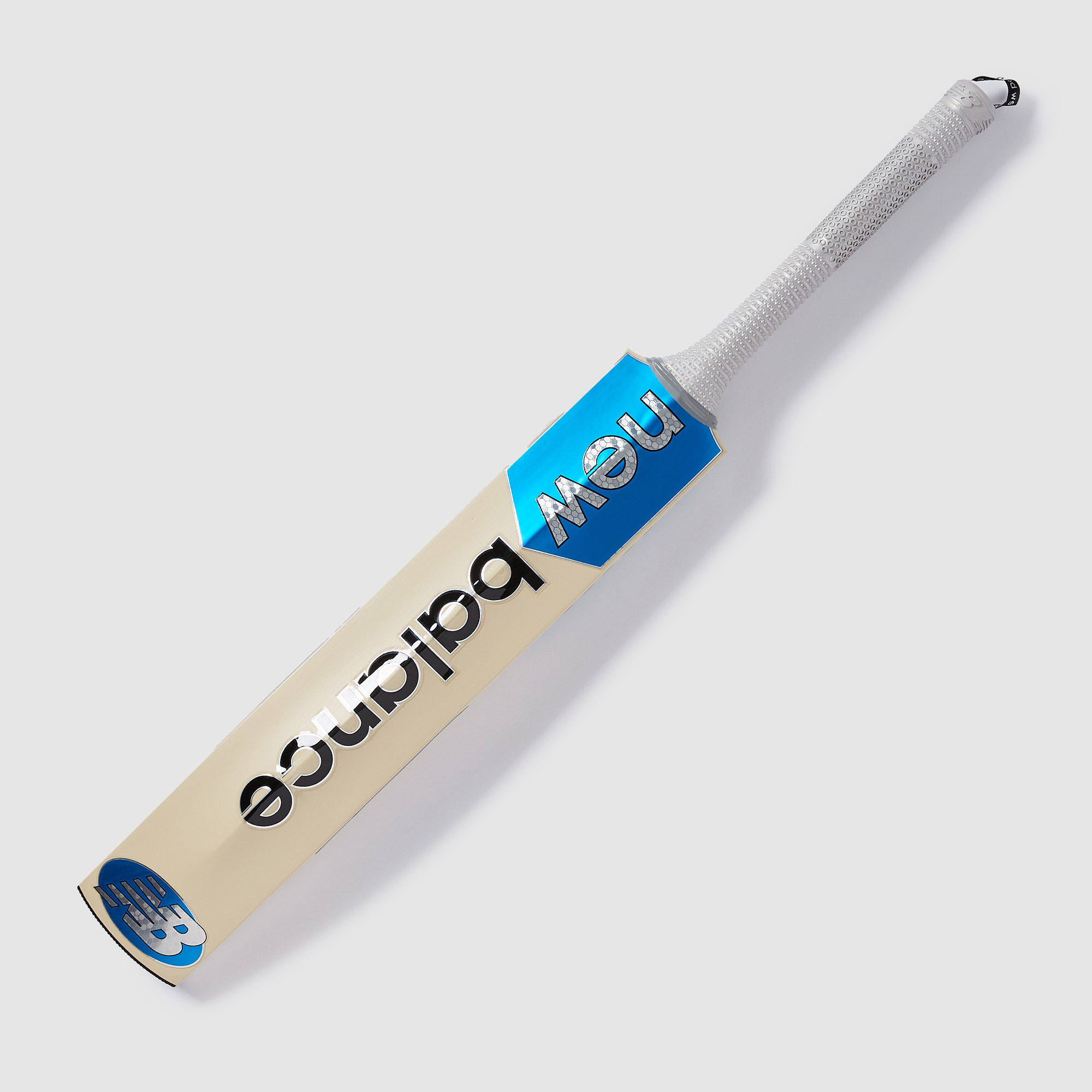 New Balance TC 400 Junior Cricket Bat - Blue/Silver - Junior Cricket ...