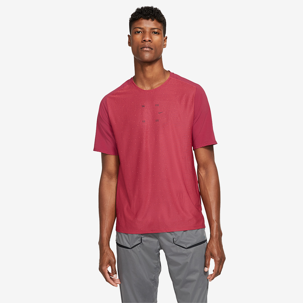 Nike Tech Pack Hybrid Short Sleeve Tee - Worn Brick/Magic Ember/Reflect ...