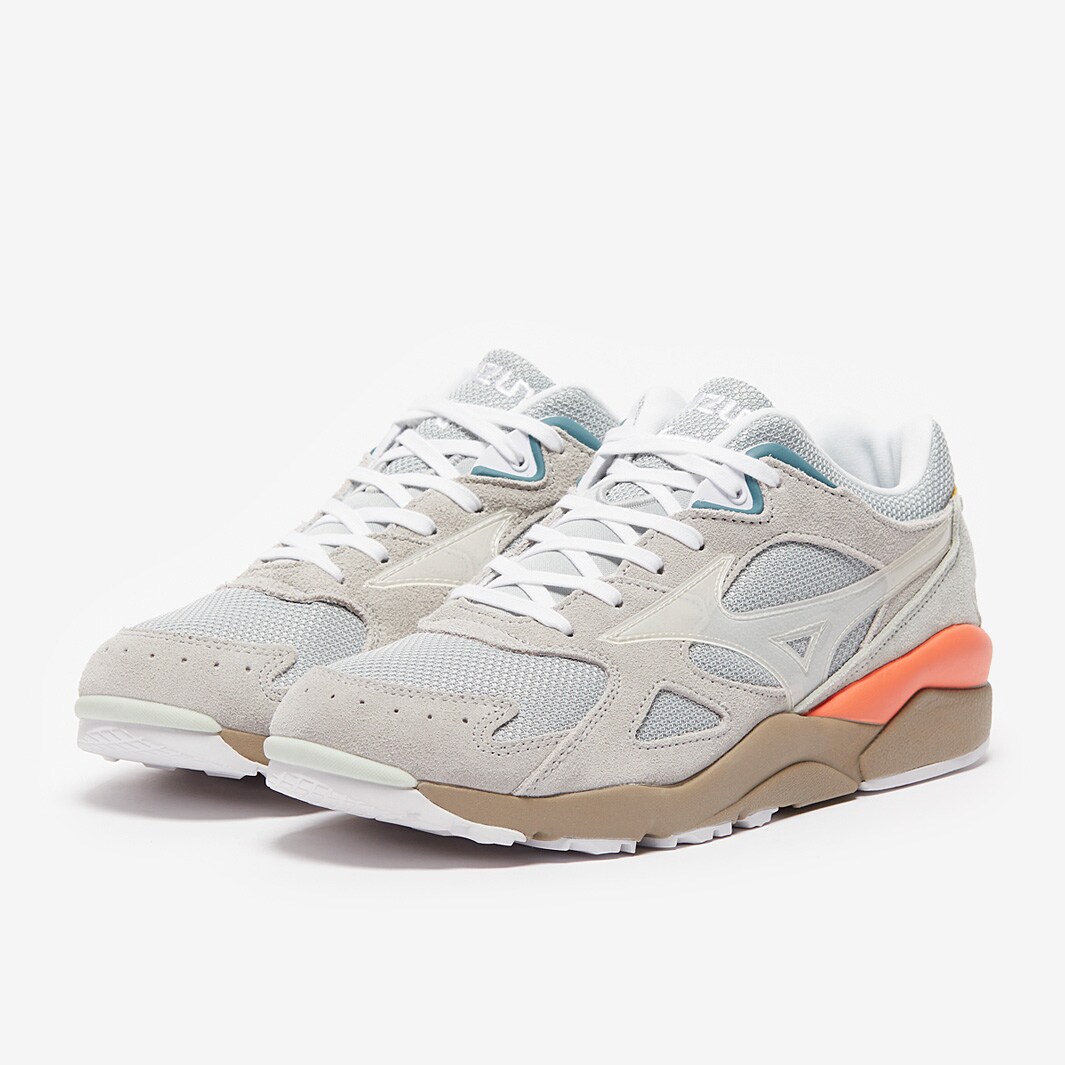 Mizuno Sky Medal S - High Rise/Papyrus/Persimmon -Trainers - Mens Shoes