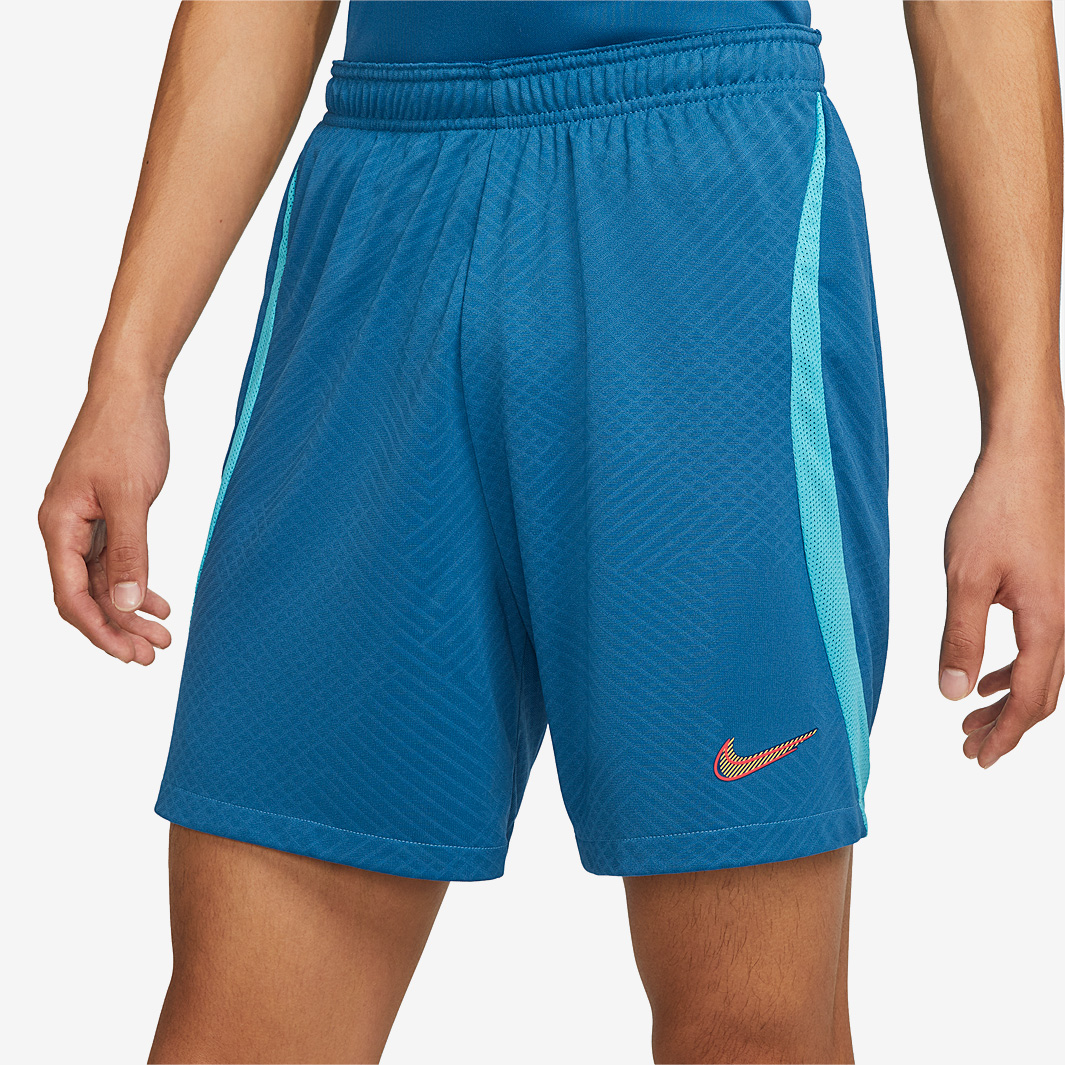 Nike Dry Strike Shorts - Dark Marina Blau/Chlor Blau/Rot ...