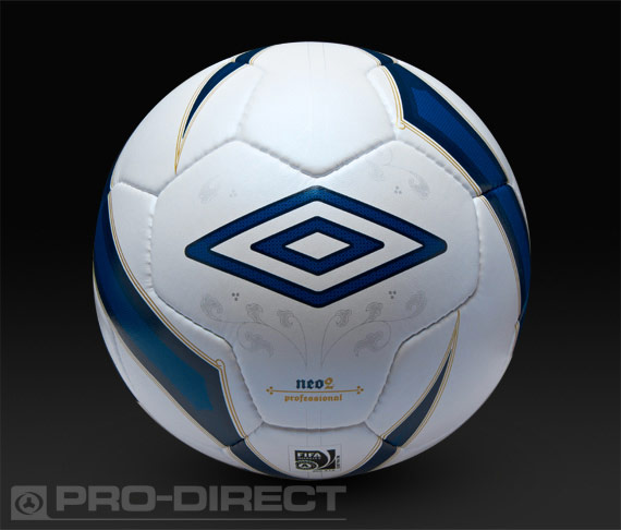 Umbro FuBballe Umbro Neo 2 Pro FuBballe FuBball WeiB Blau Gold Pro Direct Soccer
