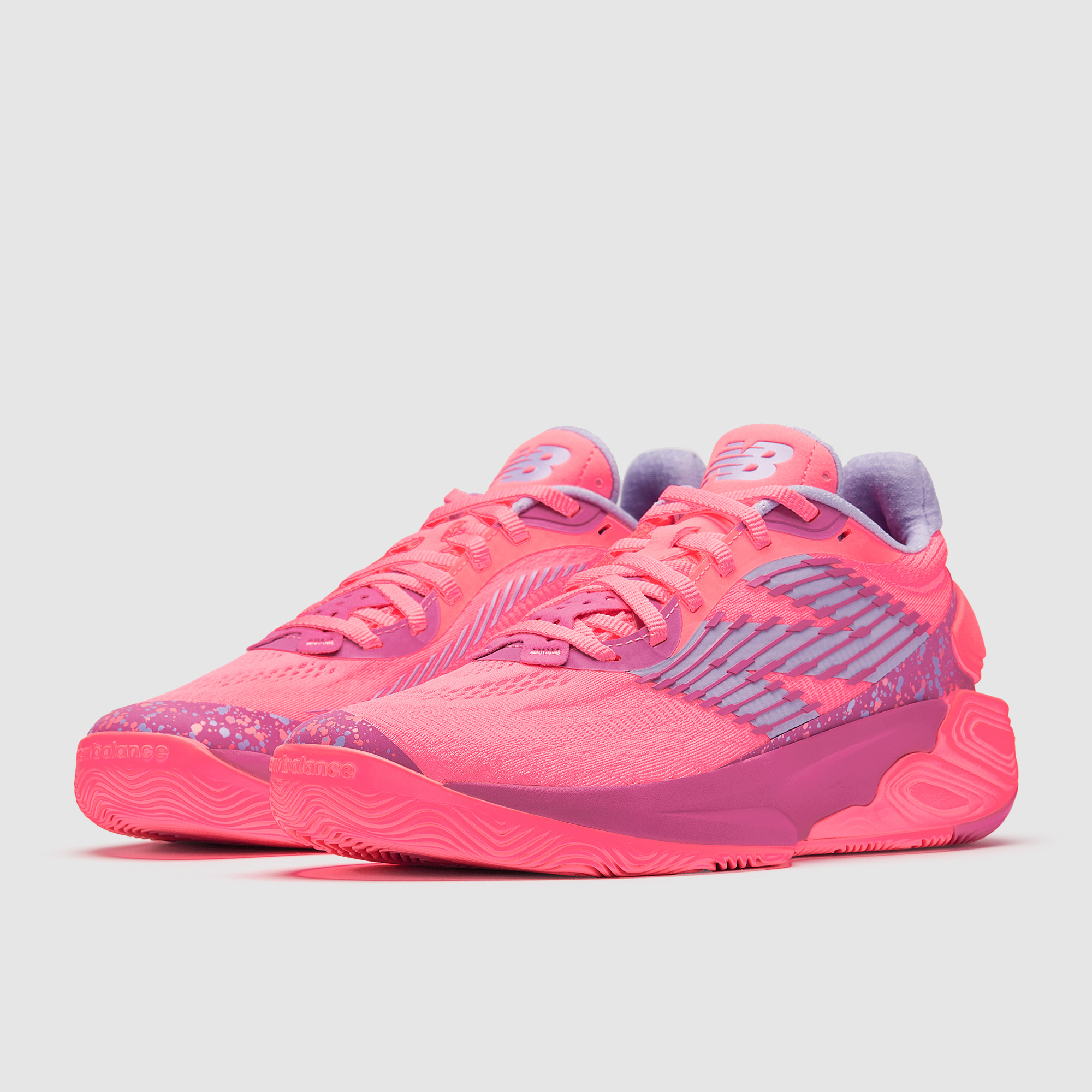 New Balance TWO WXY V5 - Ultra Pink - Trainers - Mens Shoes | Pro ...